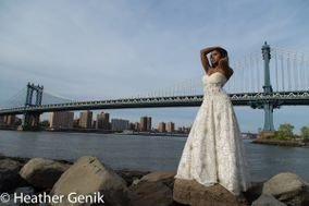 Captured Pause Photography - Canada Wedding Guide