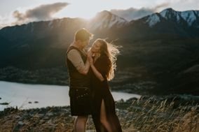 Shawna Rae Wedding Photography - Canada Wedding Guide