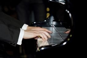 Piano Music by Mitch - Canada Wedding Guide