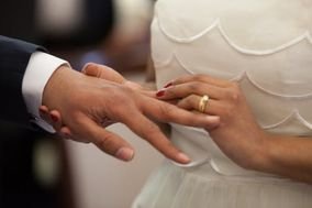 Kristen Saburn - Canada Wedding Guide