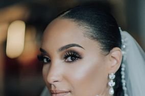SHE's Redefined Beauty Makeup Artistry and Consulting - Canada Wedding ...