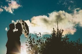 Wandering Eye Photography - Canada Wedding Guide