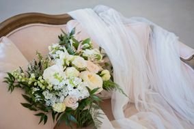 Flower Station - Canada Wedding Guide
